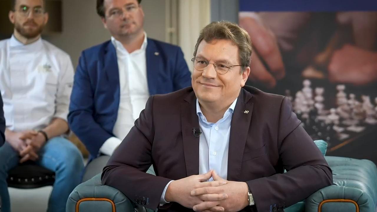 Ondernemerslounge (RTLZ) | 9.5.06 | Kris De Souter van Degroof Petercam ...